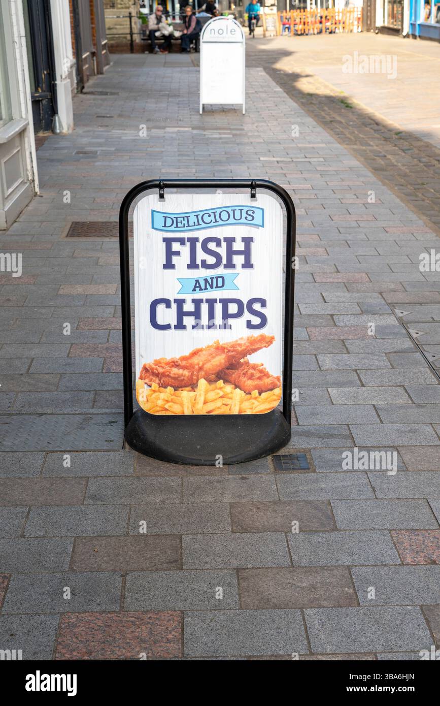 Traditional chips sign hi-res stock photography and images - Alamy