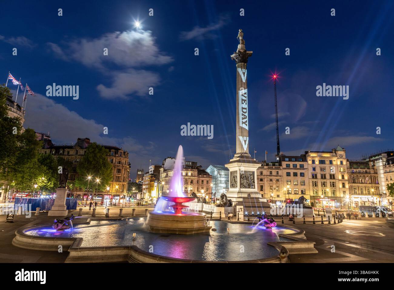 VE 80 Year Celebrations in Trafalgar Square London UK Stock Photo - Alamy