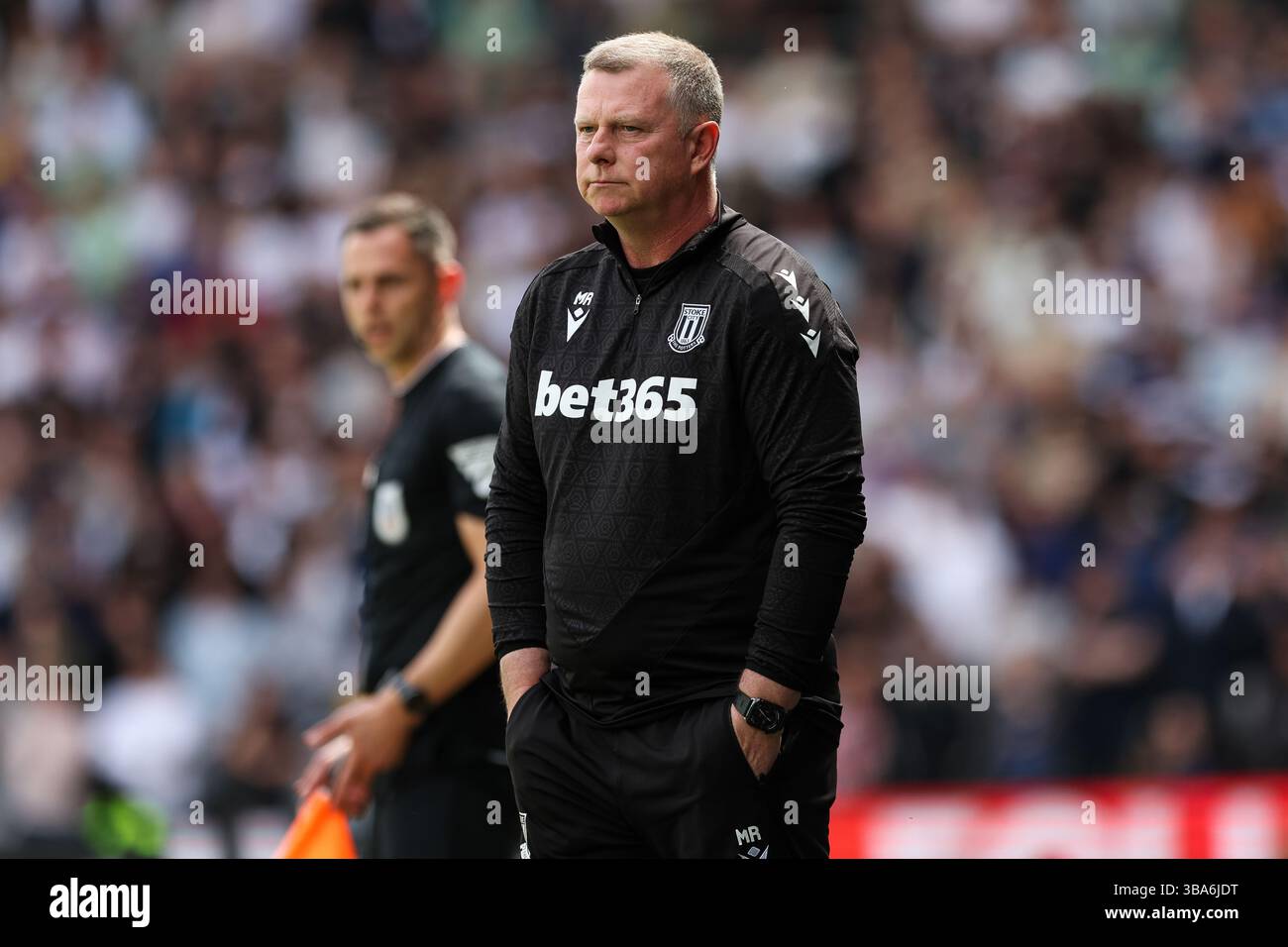 Stoke City manager Mark Robins during the Sky Bet Championship match at ...