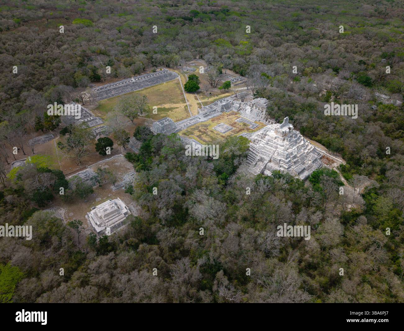 Temple pyramid complex stonework mayan hi-res stock photography and ...