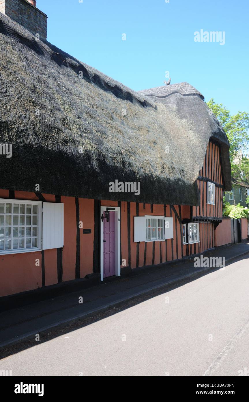 Timber framed and thatched cottage, High Street, Hemingford Grey ...