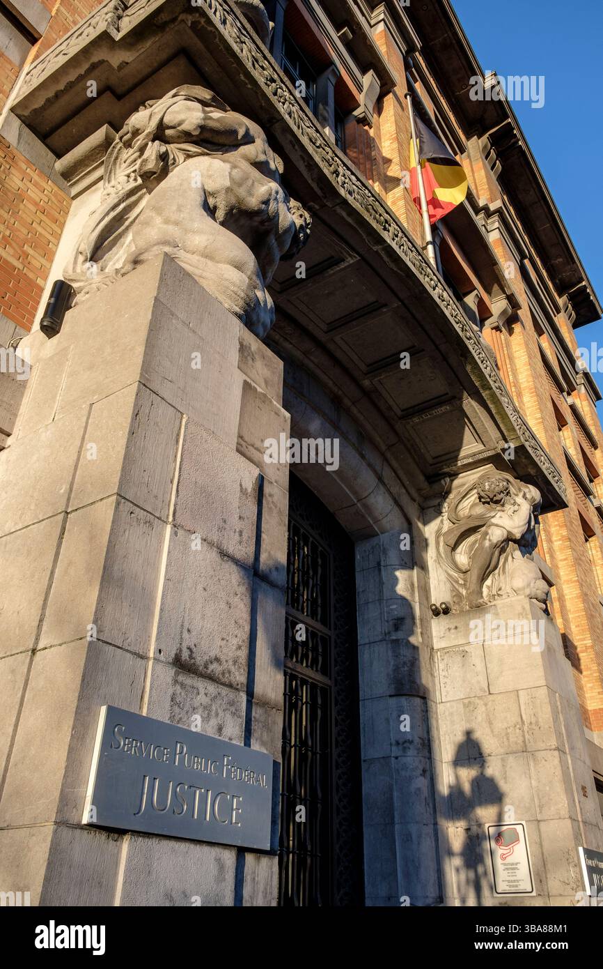 FOD Justitie sign | panneau SPF Justice Stock Photo - Alamy