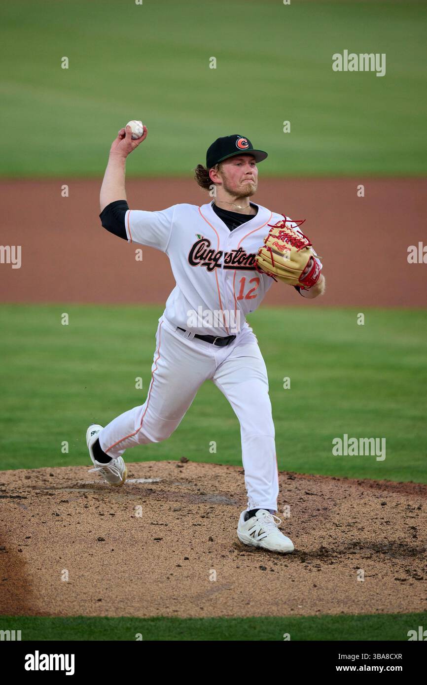 Columbus Clingstones pitcher Lucas Braun (12) during an MiLB Southern ...