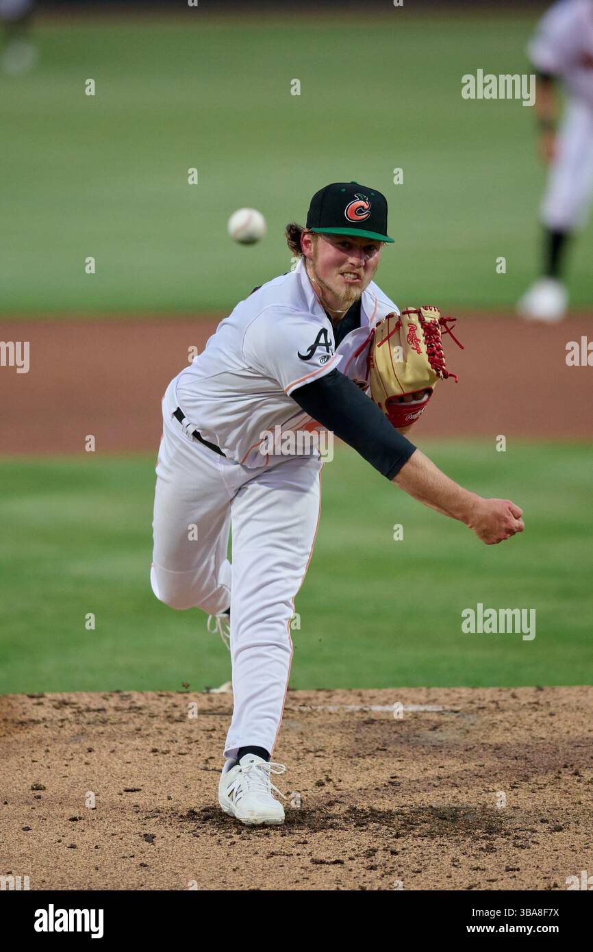 Columbus Clingstones pitcher Lucas Braun (12) during an MiLB Southern ...