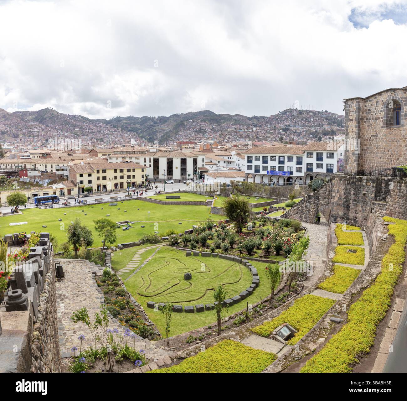 Courtyard, garden, monastery of Santo Domingo and church built on the ...