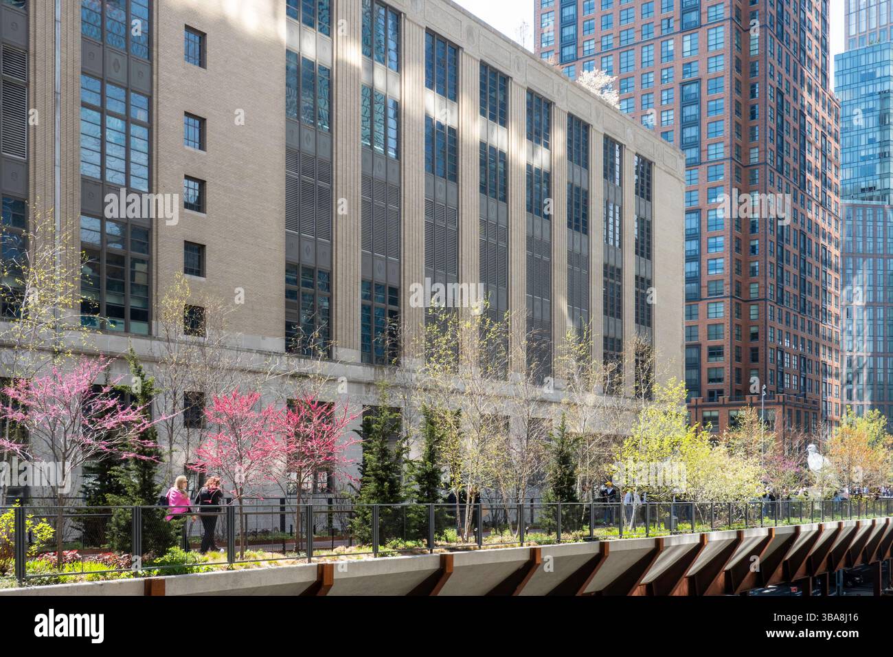 The spur is a hardspace walkway that connects the Highline to the ...