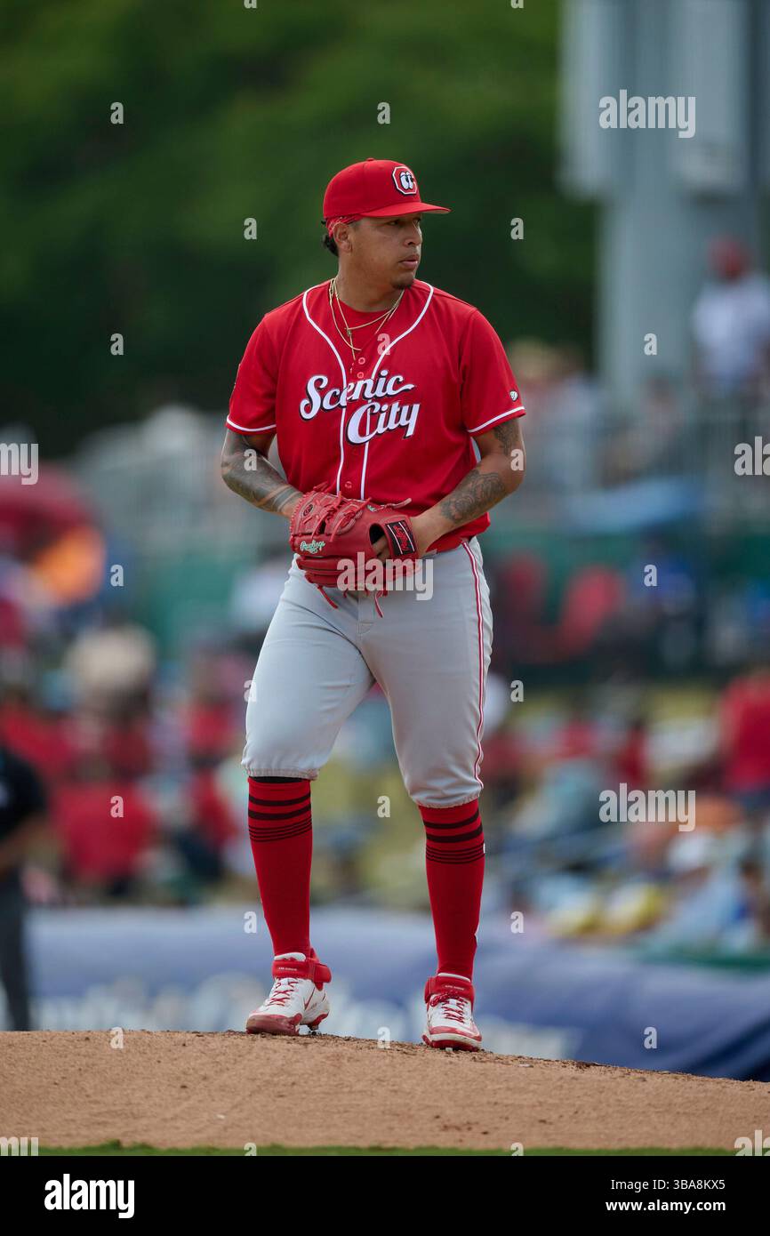 Chattanooga Lookouts pitcher Jose Franco (48) during an MiLB Southern ...