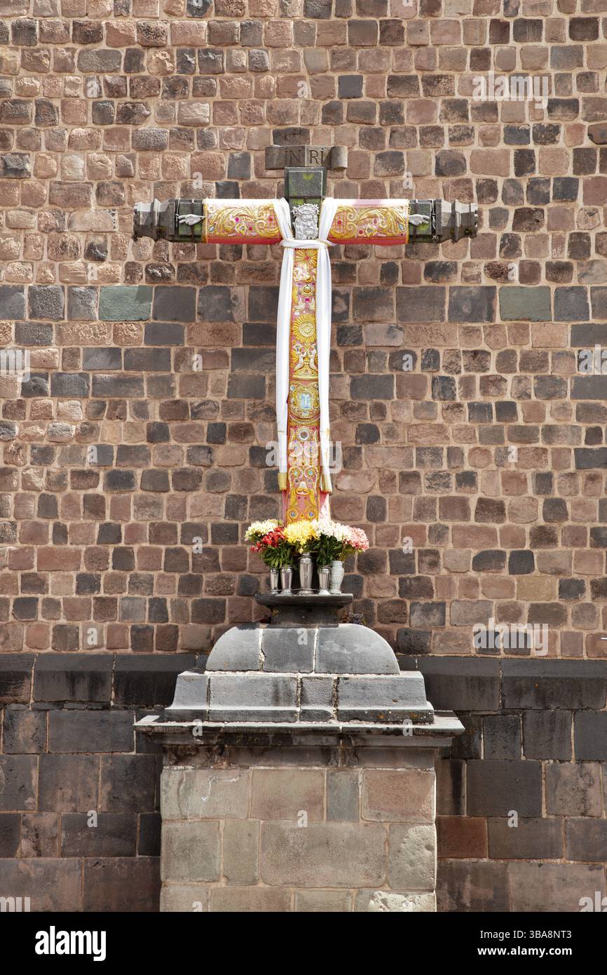 Cross, Inca Sun Temple, Inca Museum, Cusco, Peru, South America Stock ...