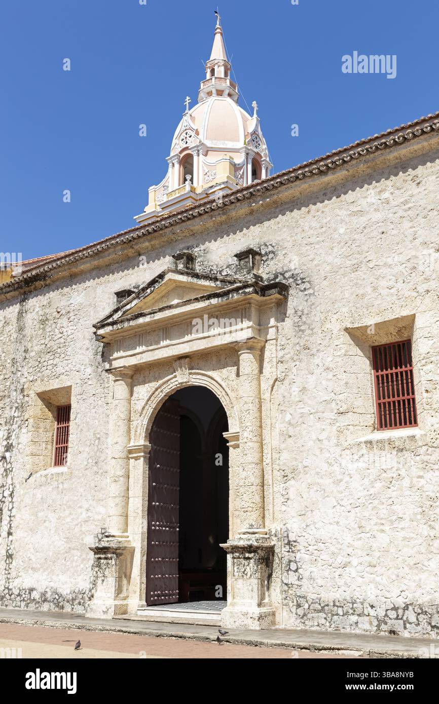 Catedral de Santa Catalina de Alejandria, Cartagena, Colombia, South America Stock Photo - Alamy