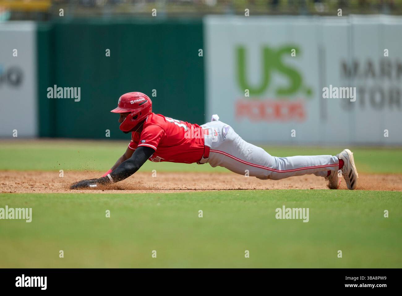 Chattanooga Lookouts Jay Allen II (14) steals second base during an ...