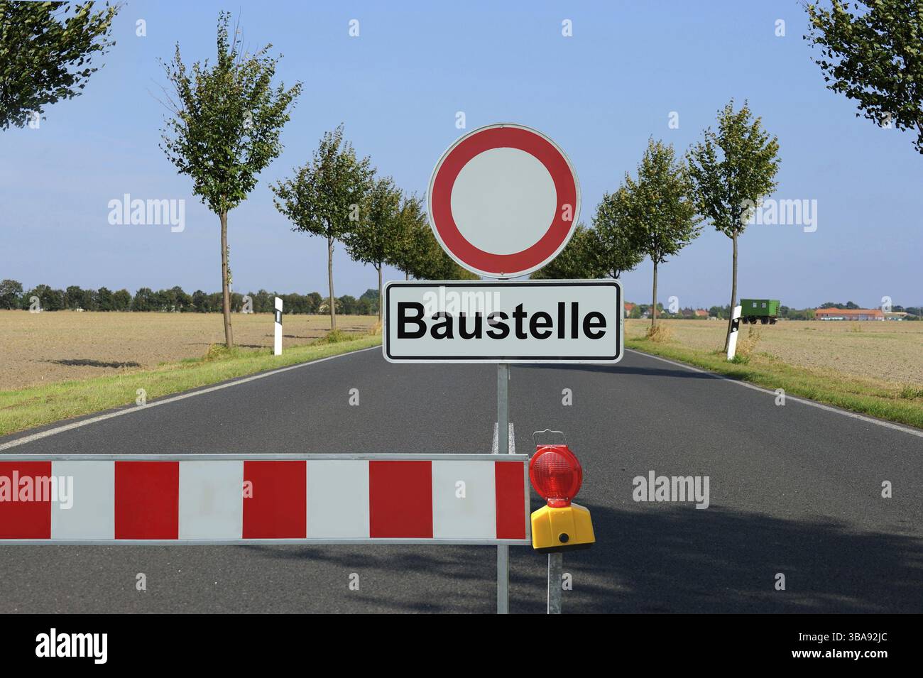 No rush sign hi-res stock photography and images - Alamy