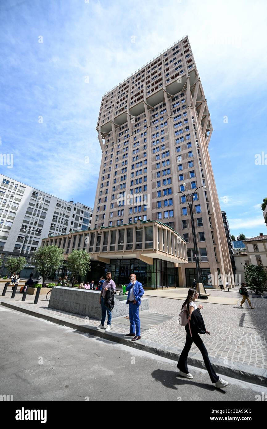 Milano, Milano. 12th May, 2025. Riqualificazione Torre Velasca e Piazza antistante - Milano, 12 ...