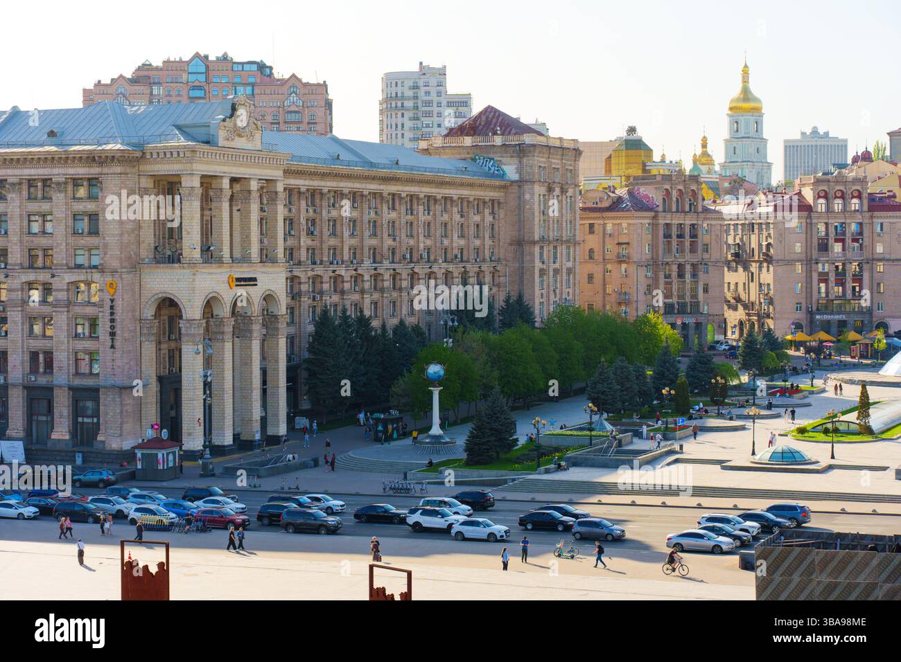 Kyiv, Ukraine - April 22, 2025: Wide-angle view of Maidan Nezalezhnosti ...