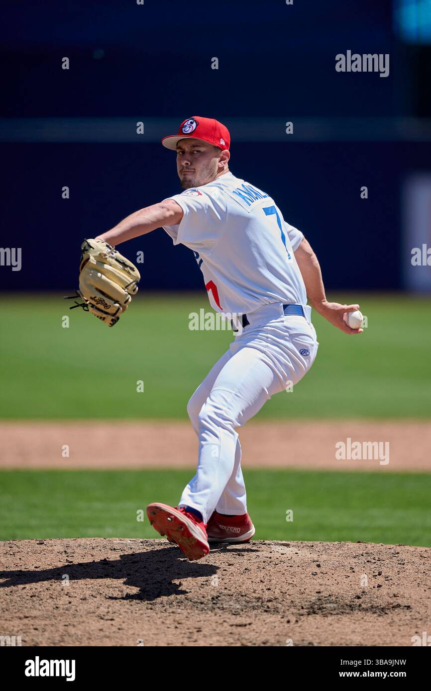 Tulsa Drillers pitcher Antonio Knowles (7) during an MiLB Texas League ...