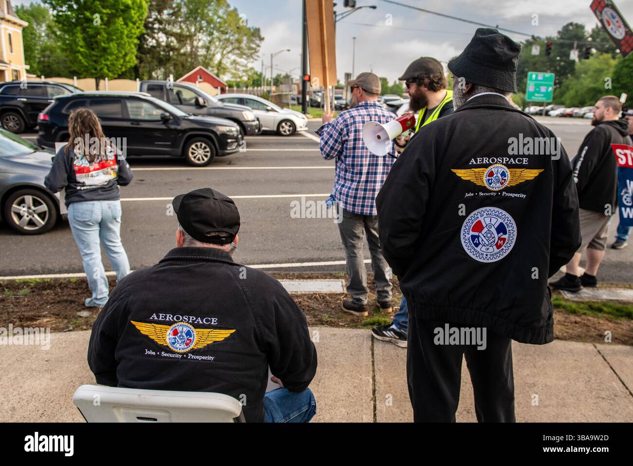 East Hartford, United States. 07th May, 2025. Machinist union workers ...