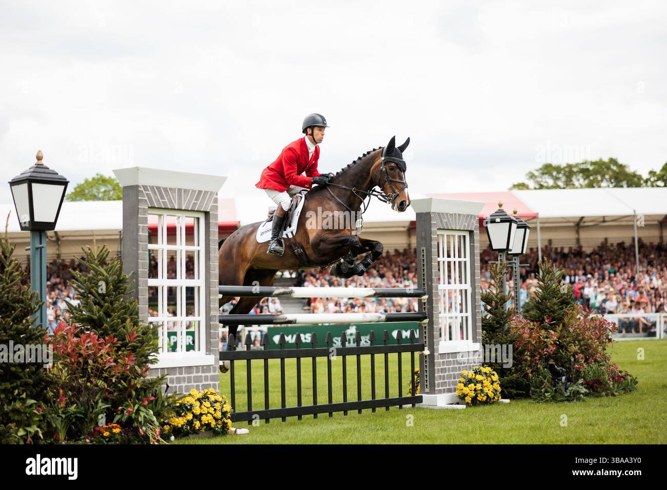 Badminton Estate, Gloucestershire, UK. 11th May, 2025. Harry Meade of ...