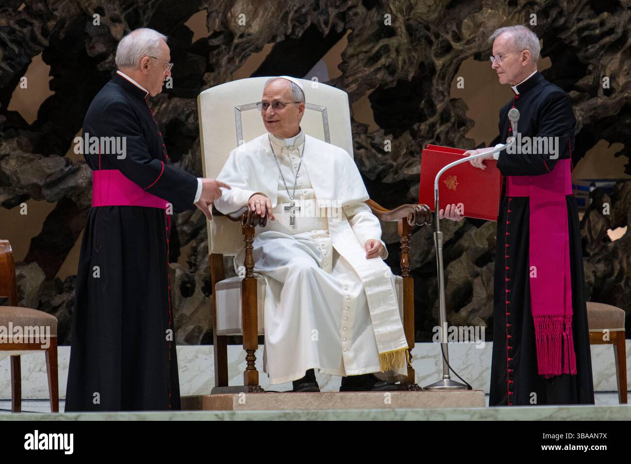 Pope Leo XIV, Papa Leone 14, Robert Francis Prevost meets the memebers ...