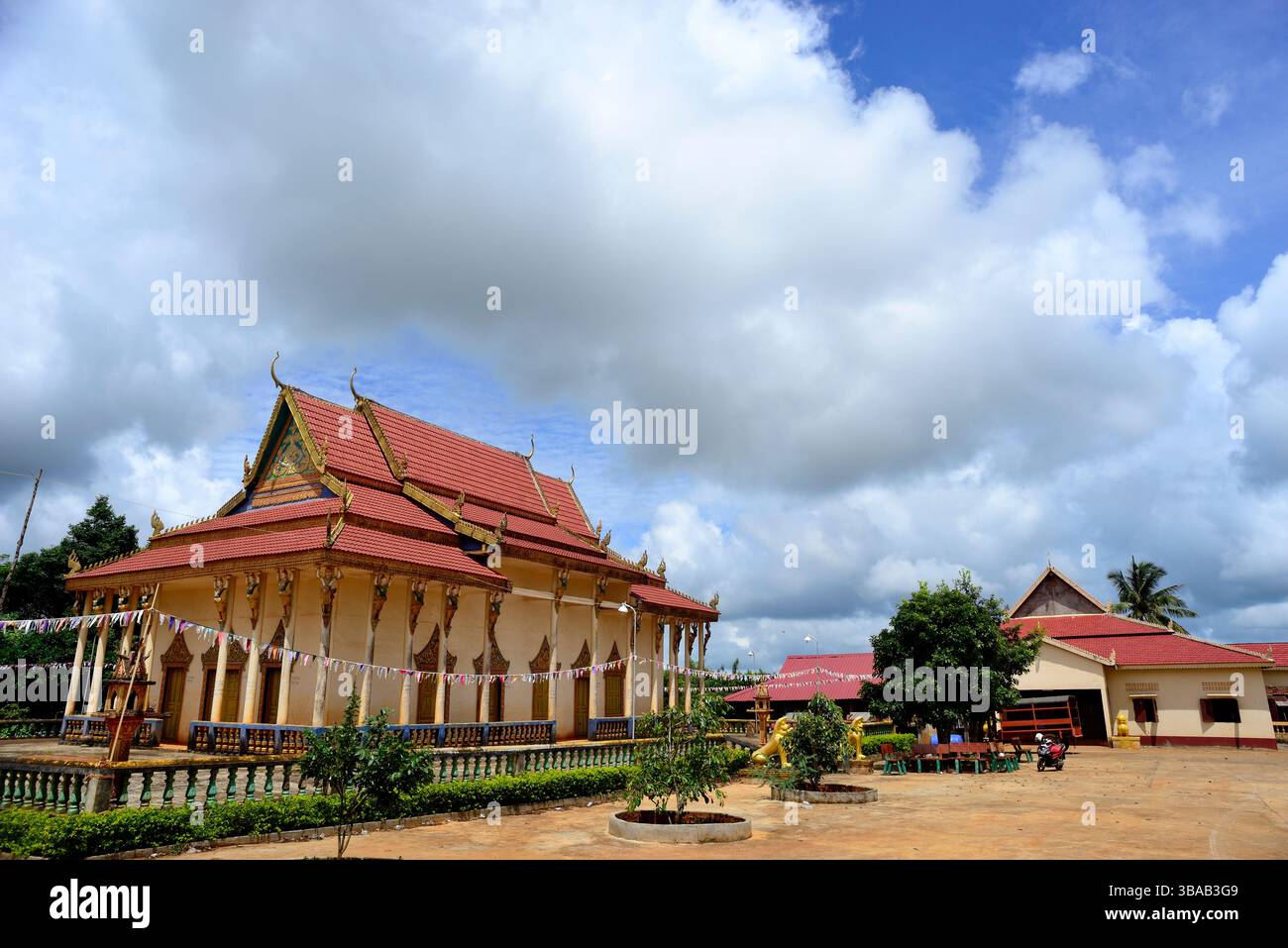 Temples in Sen Monorom, Mondulkiri, Cambodia Stock Photo - Alamy