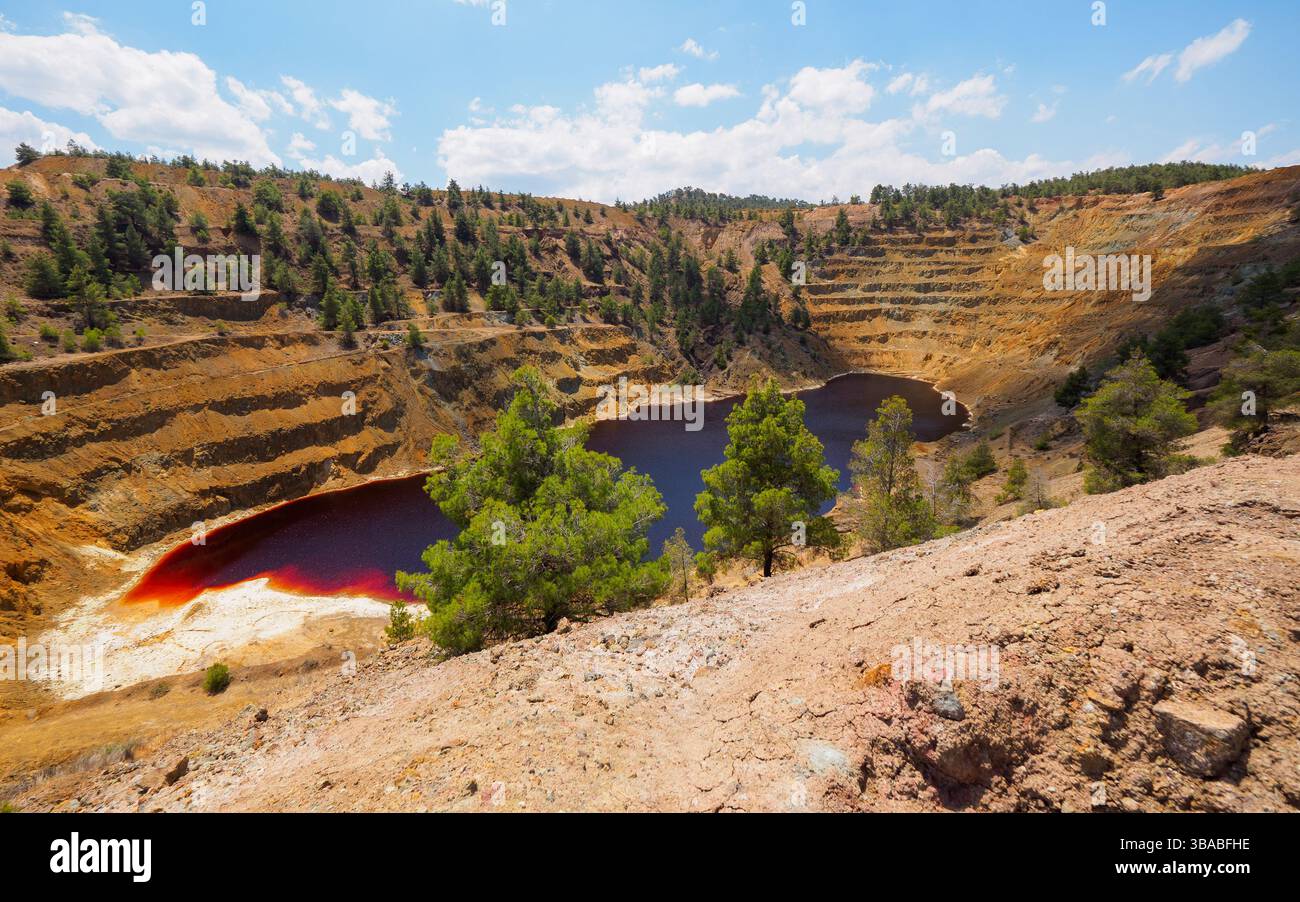 Kokkinopezoula mine, Troodos Geopark, Cyprus Stock Photo - Alamy