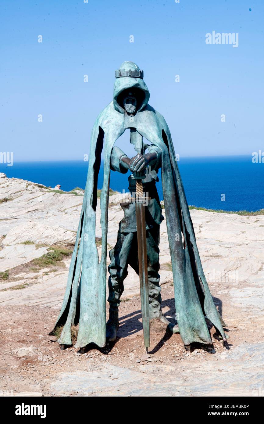 Gallos - King Arthur Sculpture Tintagel Castle North Cornwall Stock ...