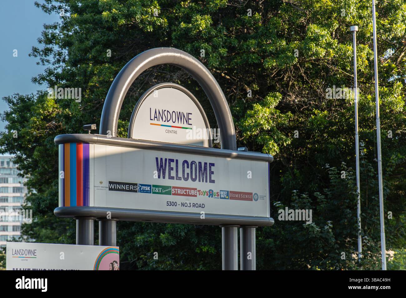 Entrance sign of Lansdowne Centre shopping mall showing welcome message ...