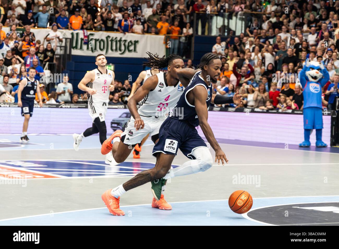 11.05.2025, Syntainics MBC - Telekom Baskets Bonn, Ty Brewer ...