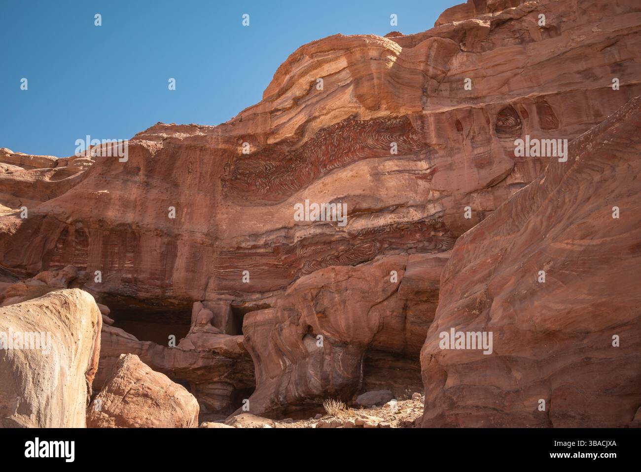 Stone Texture in the Middle East. Red Sandstone Rock in Jordanian Petra Stock Photo - Alamy