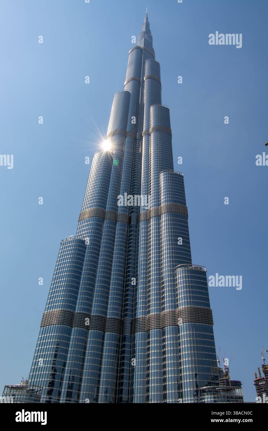 A stunning view of the Burj Khalifa, the tallest building in the world ...