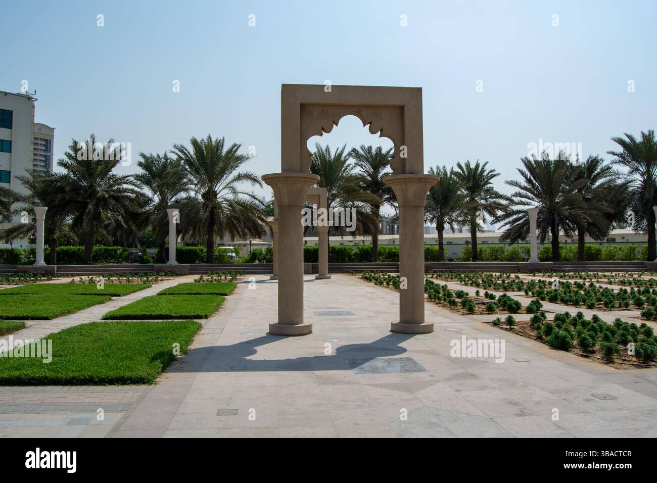 Beautiful garden archway lush hi-res stock photography and images - Alamy