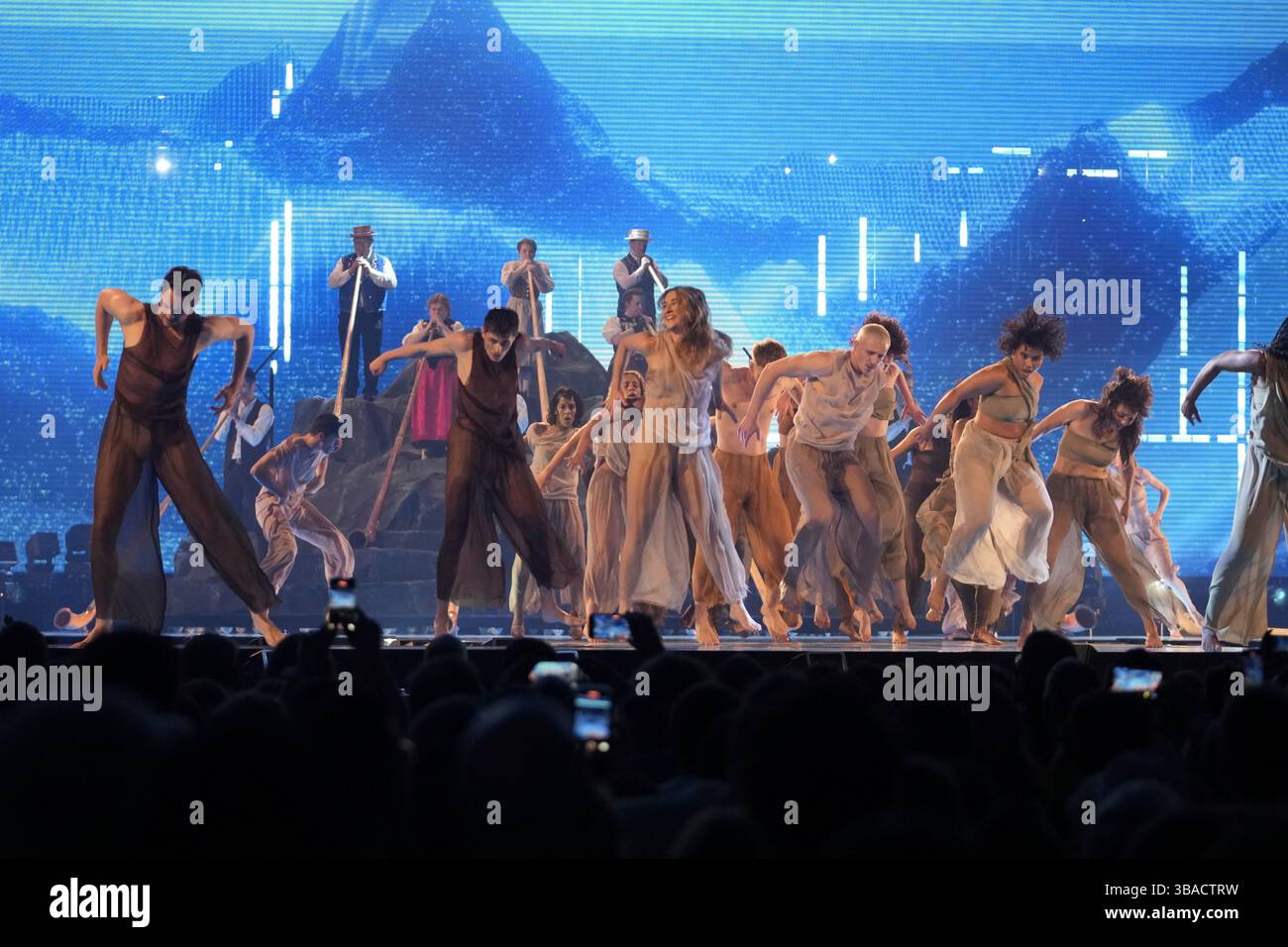 Swiss traditional musicians open the show at the start of the dress ...