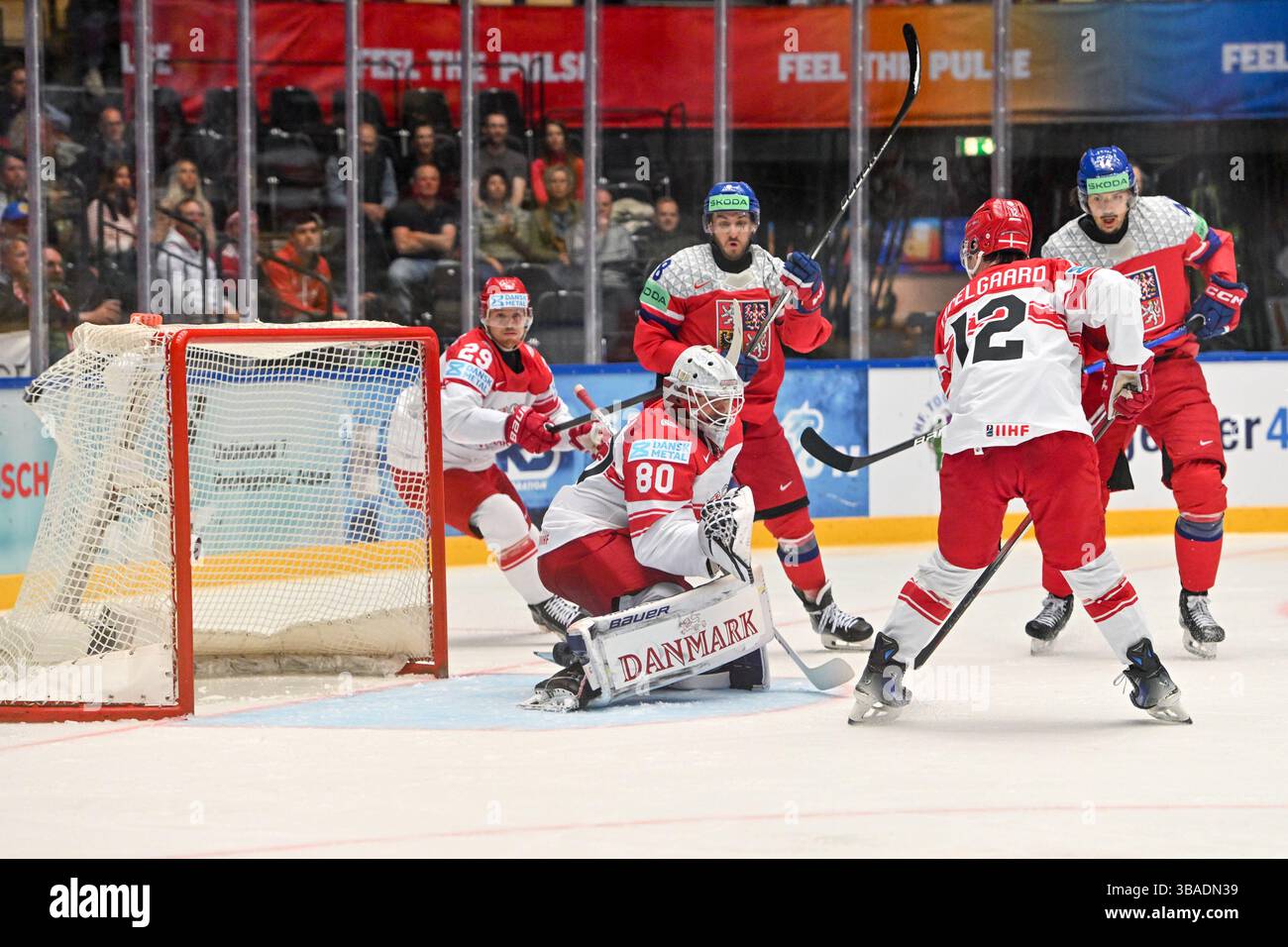 Odense, Denmark. 12th May, 2025. ODENSE, DENMARK - MAY 12: goalkeeper Frederik Dichow of Denmark ...