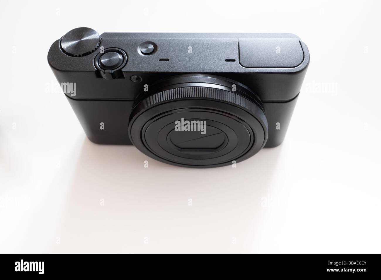 Camera off flash on hi-res stock photography and images - Alamy
