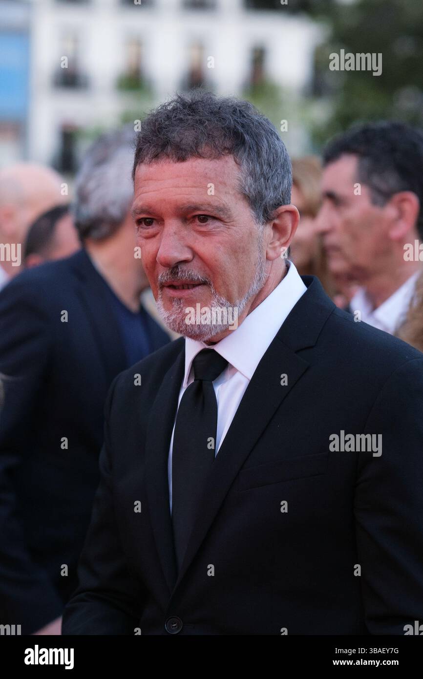 Gonzalez colon 2025 hi-res stock photography and images - Alamy