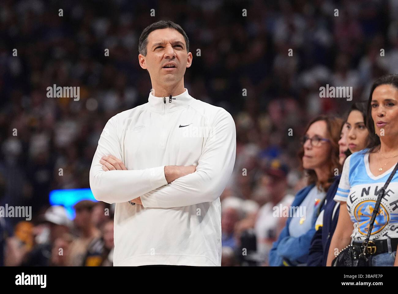 Oklahoma City Thunder head coach Mark Daigneault () in the first half ...