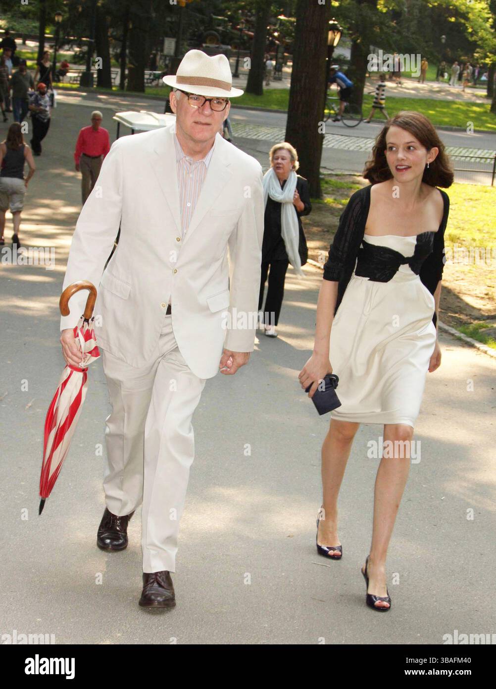 Anne stringfield and steve martin hi-res stock photography and images ...