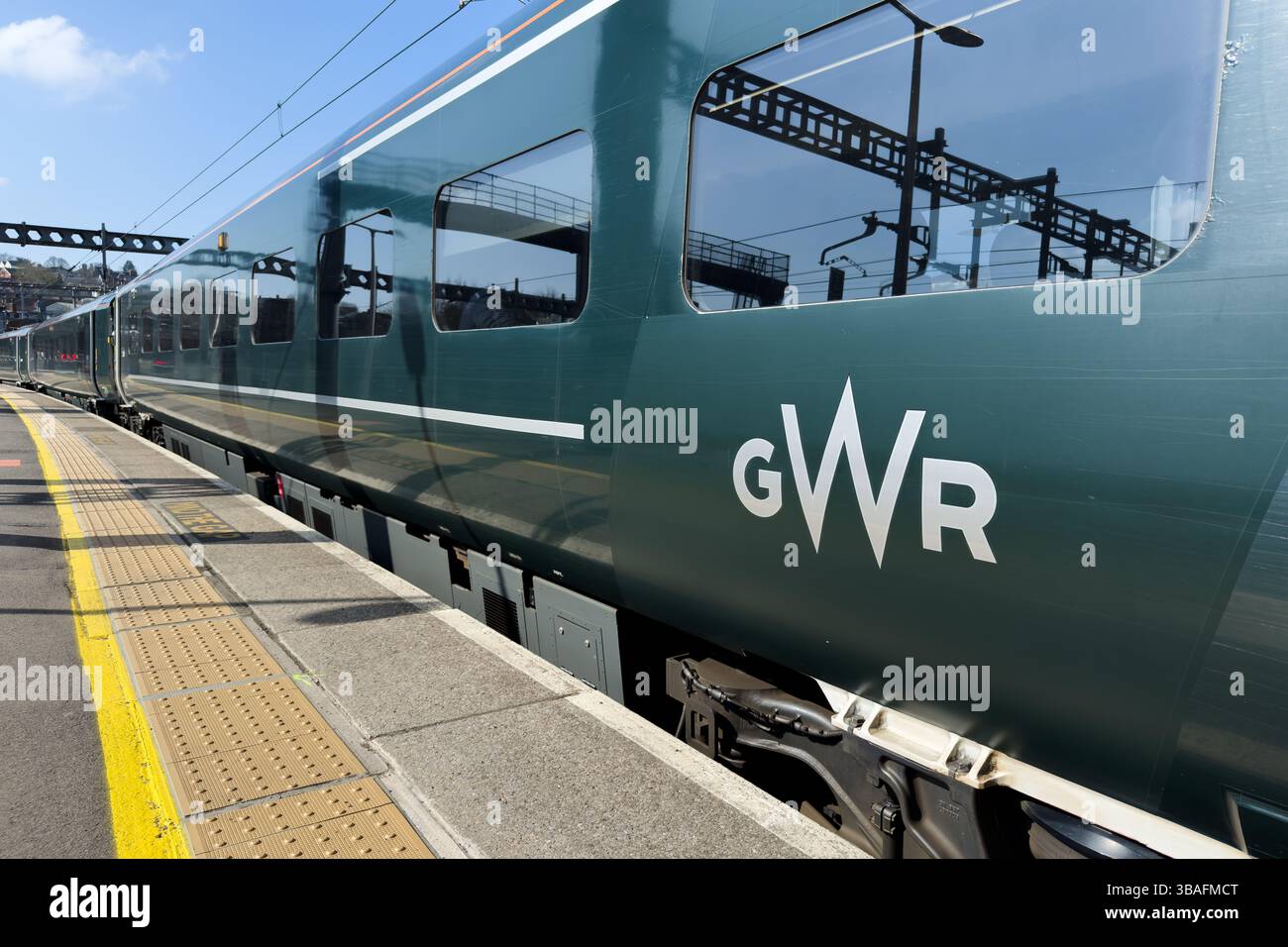 Great western railway logo hi-res stock photography and images - Alamy