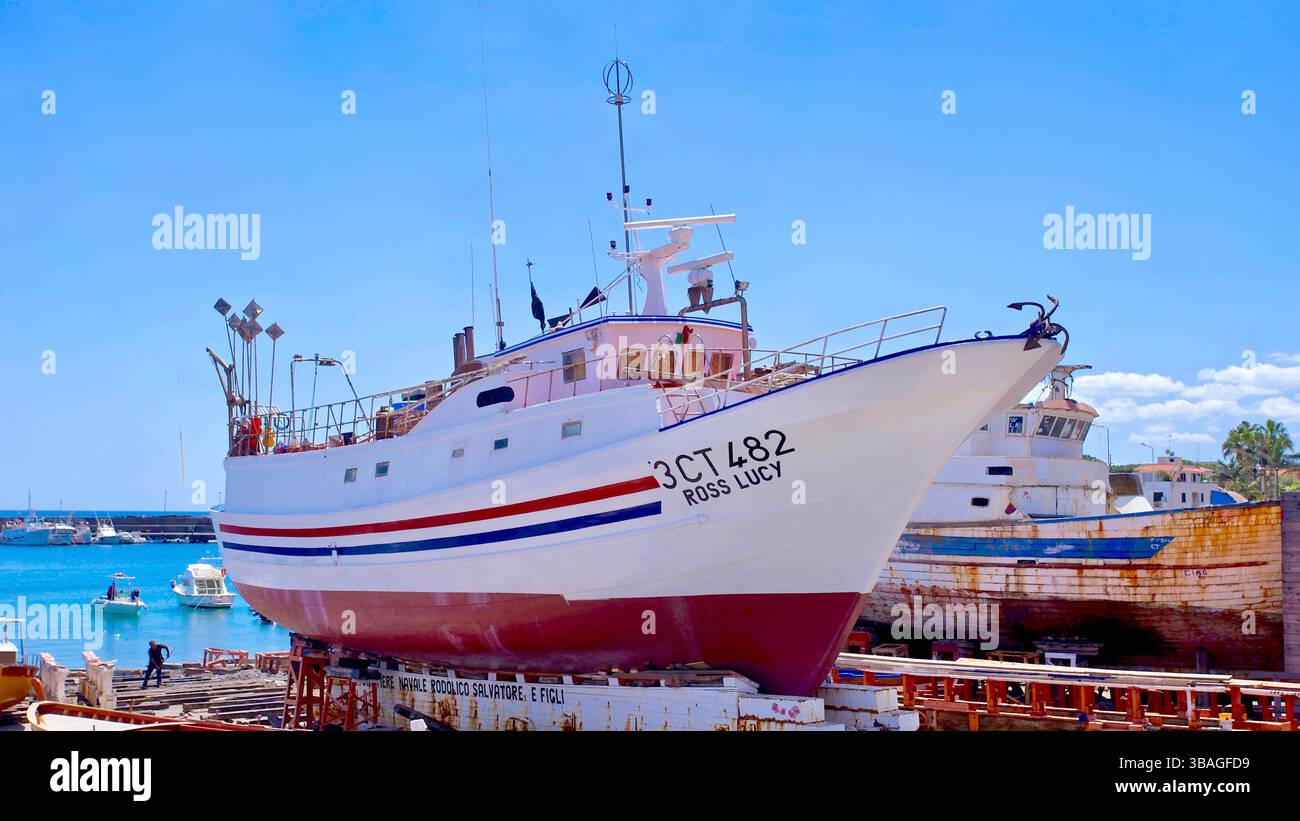 Port of Aci Trezza, Aci Trezza, Aci Castello, Catania, Sicily, Italy ...