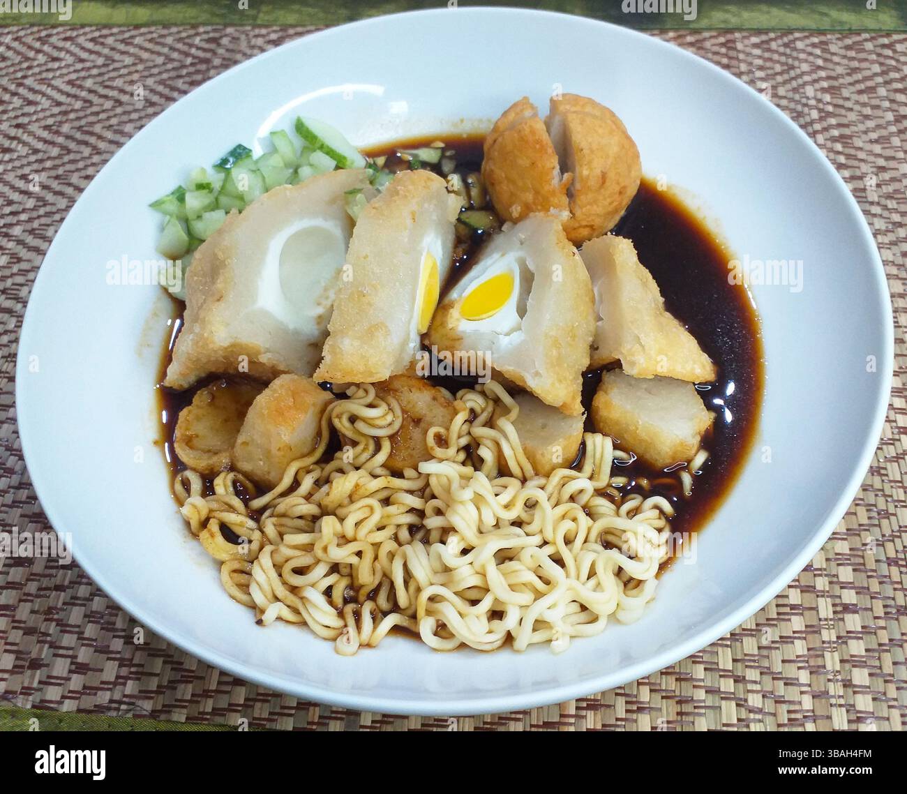 Palembang cuisine hi-res stock photography and images - Alamy