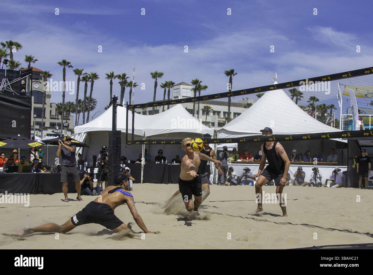 Huntington Beach, California, USA. 11th May, 2025. Andy Benesh and ...