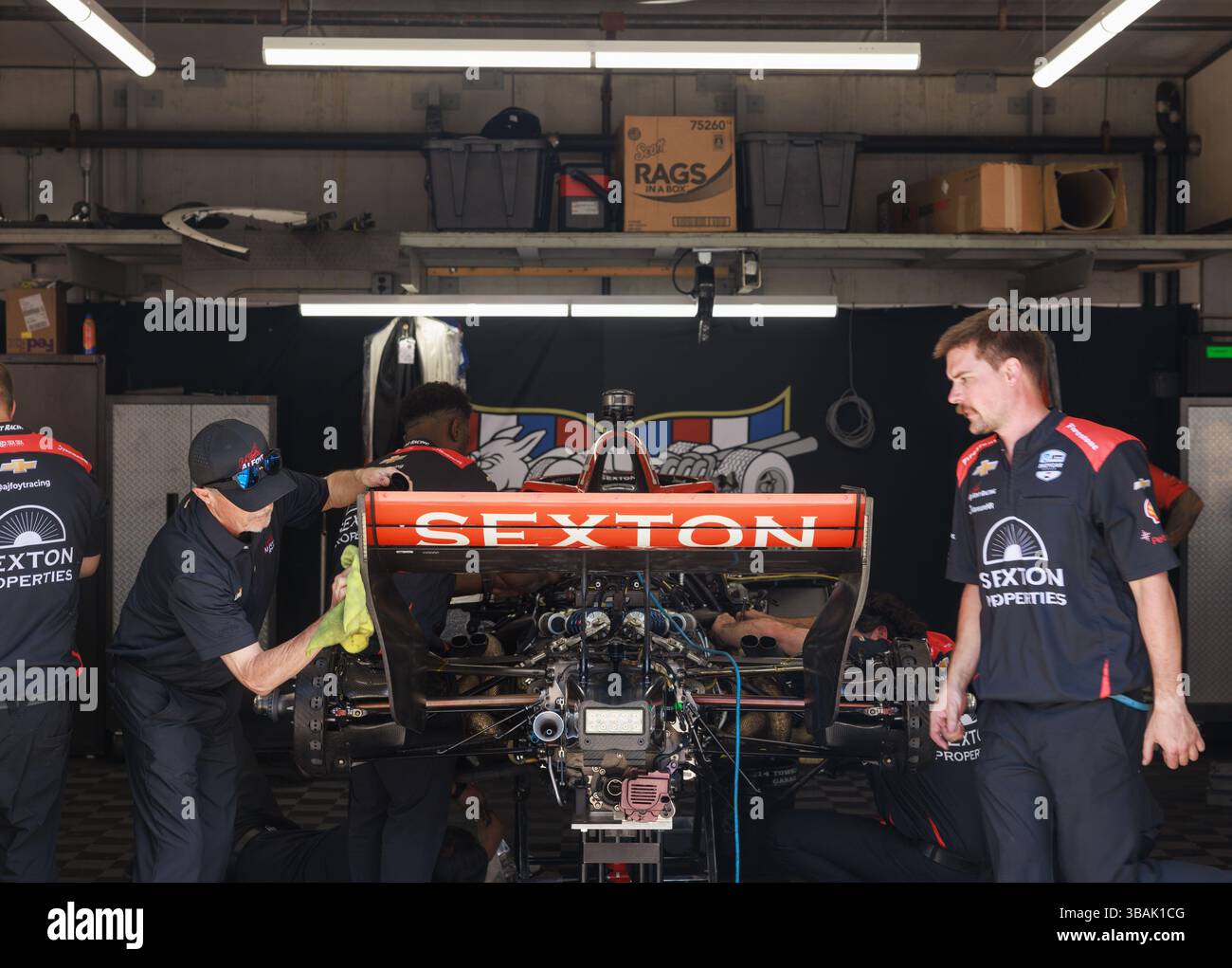 Indianapolis, United States. 10th May, 2025. Crew members replace an ...
