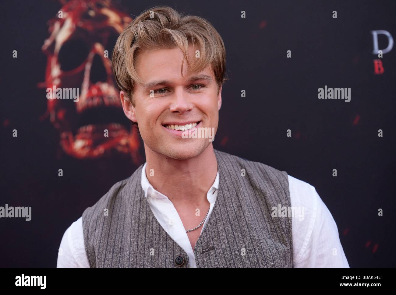 Owen Patrick Joyner arrives at the premiere of "Final Destination ...