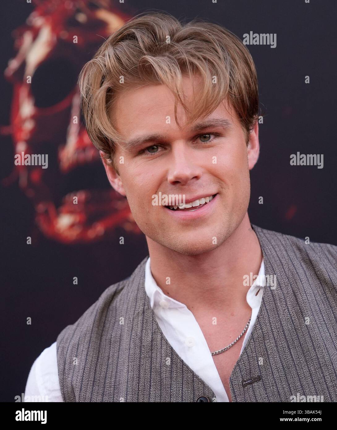 Owen Patrick Joyner arrives at the premiere of "Final Destination ...