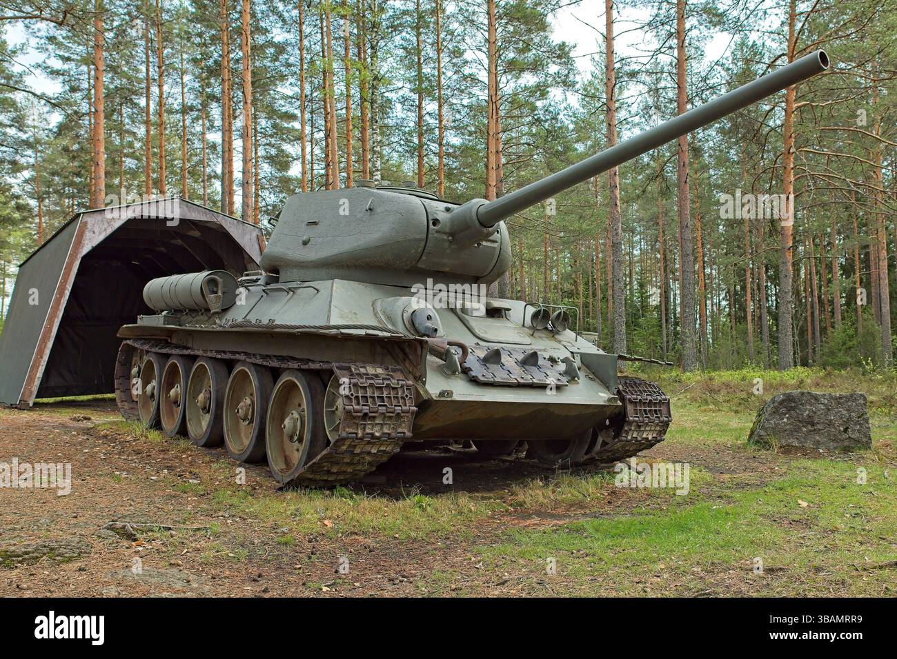 T-43 tank (model T-34-85-44) or Tank-34, which was manufactured in the ...
