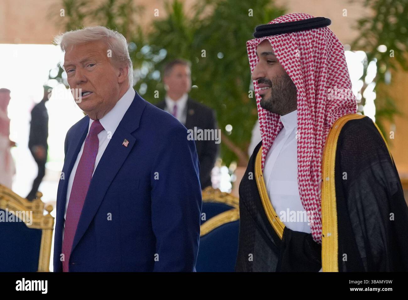 President Donald Trump speaks with Saudi Crown Prince Mohammed bin ...