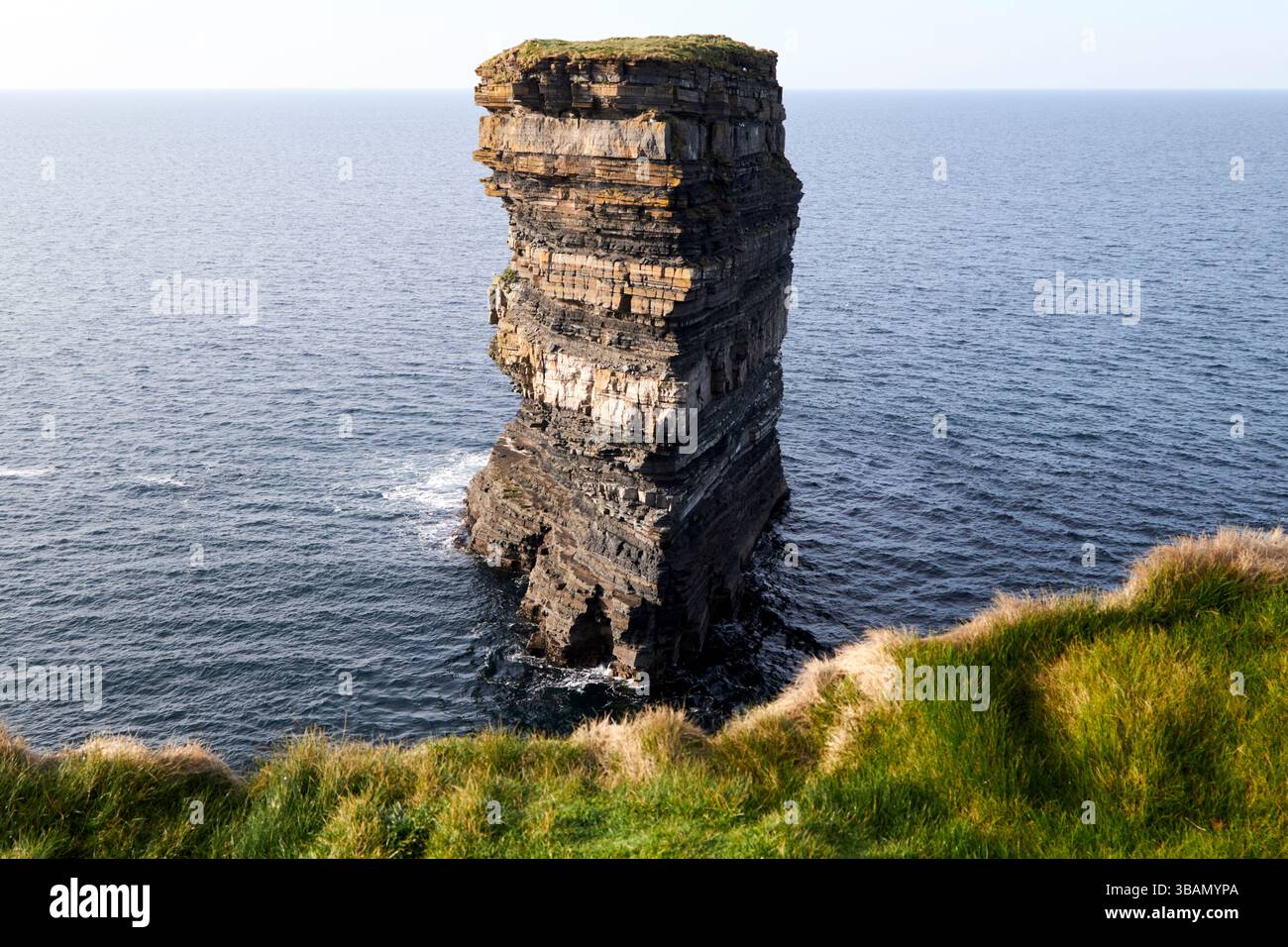 Dun briste sea stack hi-res stock photography and images - Alamy