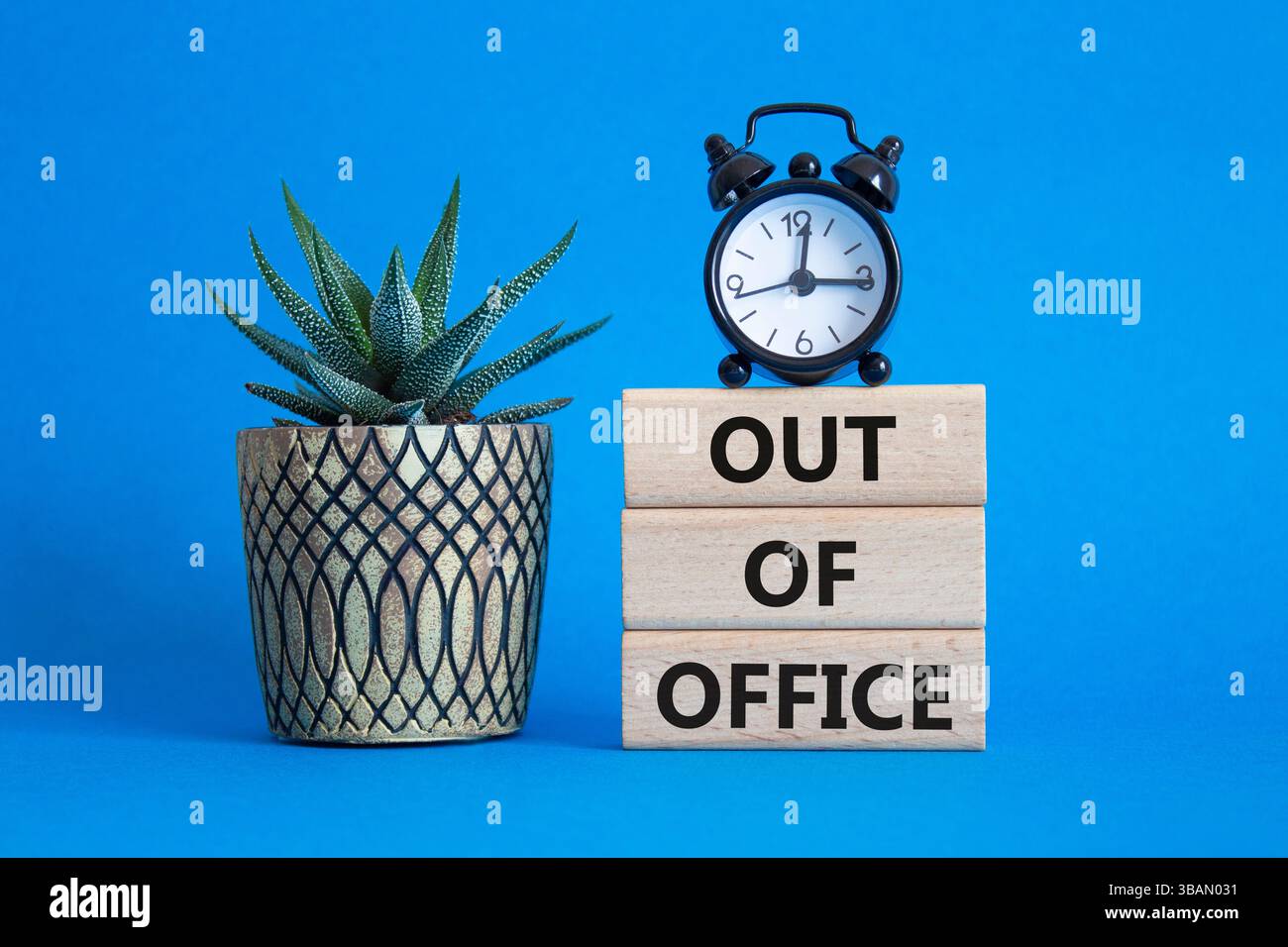 Out of Office symbol. Concept words Out of Office on wooden blocks ...