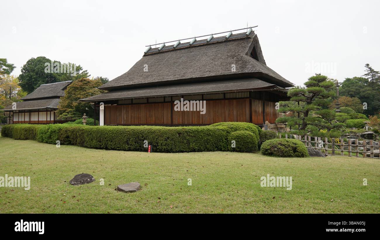 Okayama Castle and Okayama Korakuen, Okayama, Japan Stock Photo - Alamy