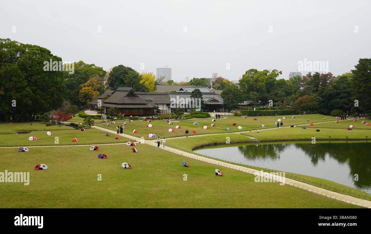 Okayama Castle and Okayama Korakuen, Okayama, Japan Stock Photo - Alamy