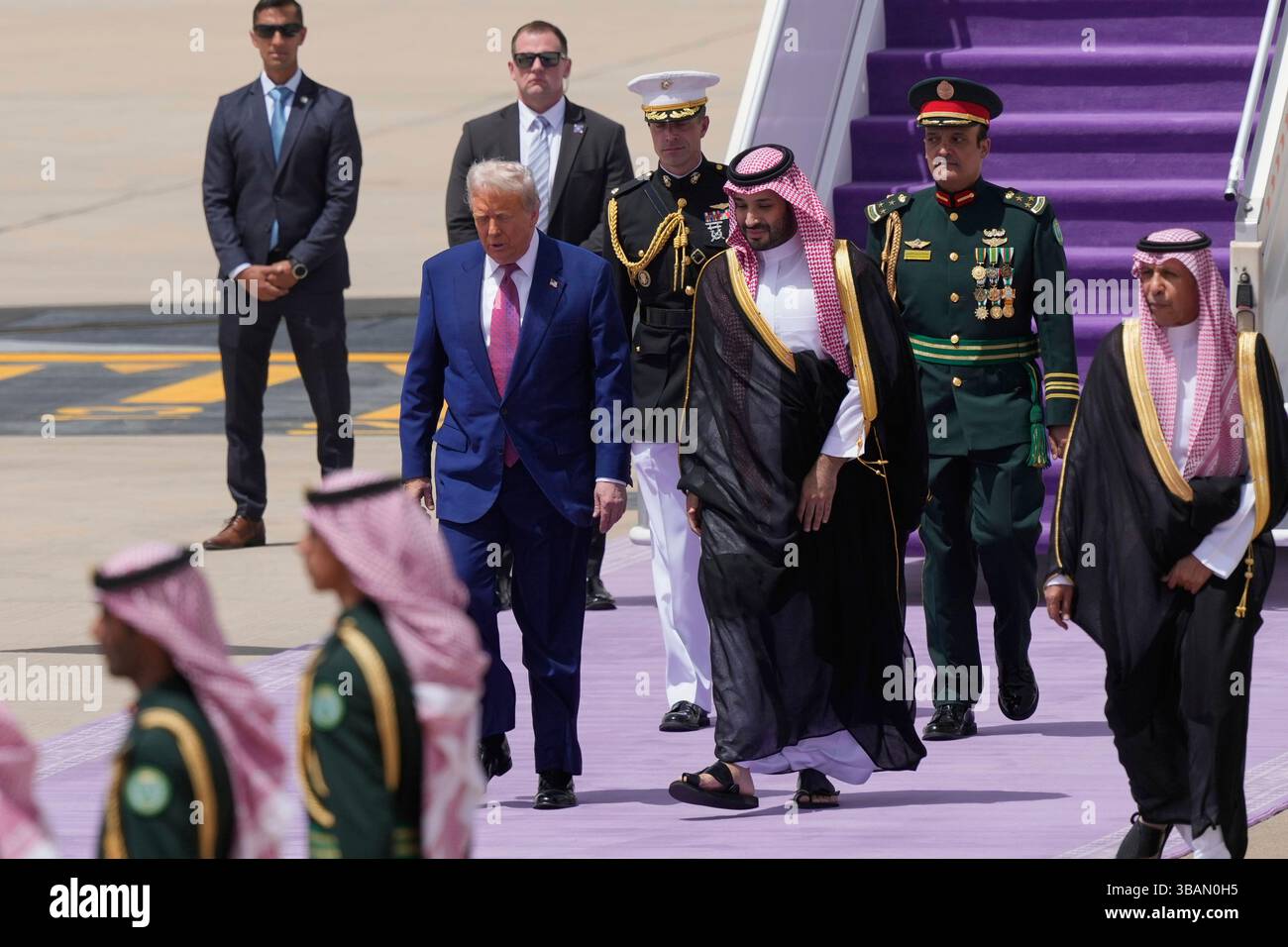 President Donald Trump walks with Saudi Crown Prince Mohammed bin ...