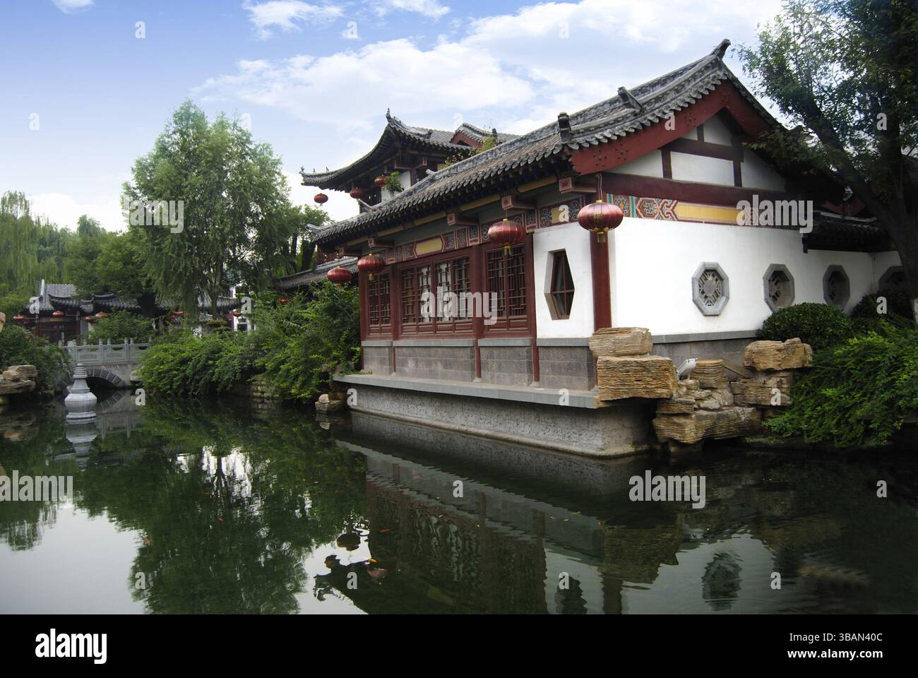 Classical Chinese Gardens Stock Photo - Alamy